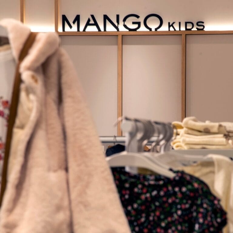 Oysho Barcelona - Ropa íntima y de baño | L´illa Diagonal